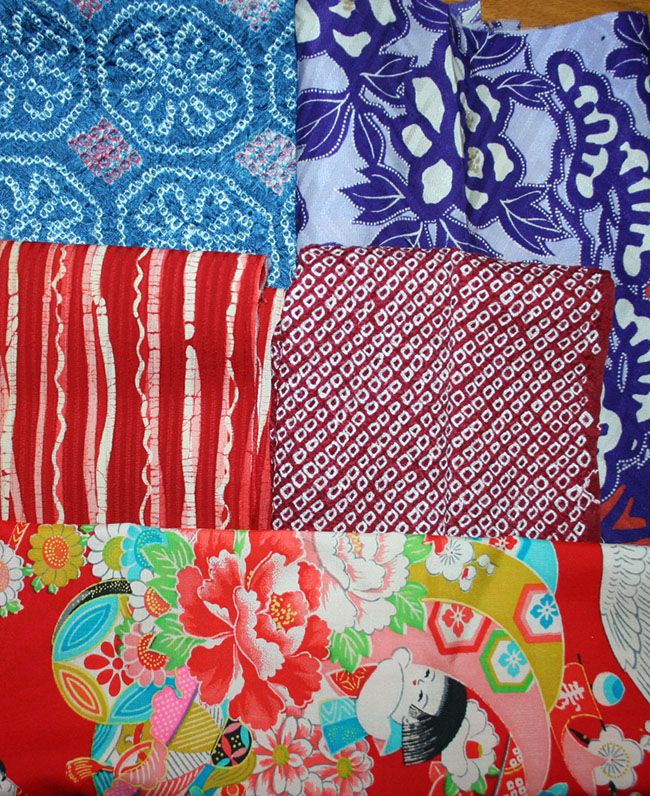 Kimoyes item: 22245 - 5 pieces of lovely silk kimono fabrics.