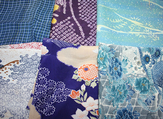 Kimoyes item: 28487 - 6 pieces of kimono silk, each about 12 x 14 ...